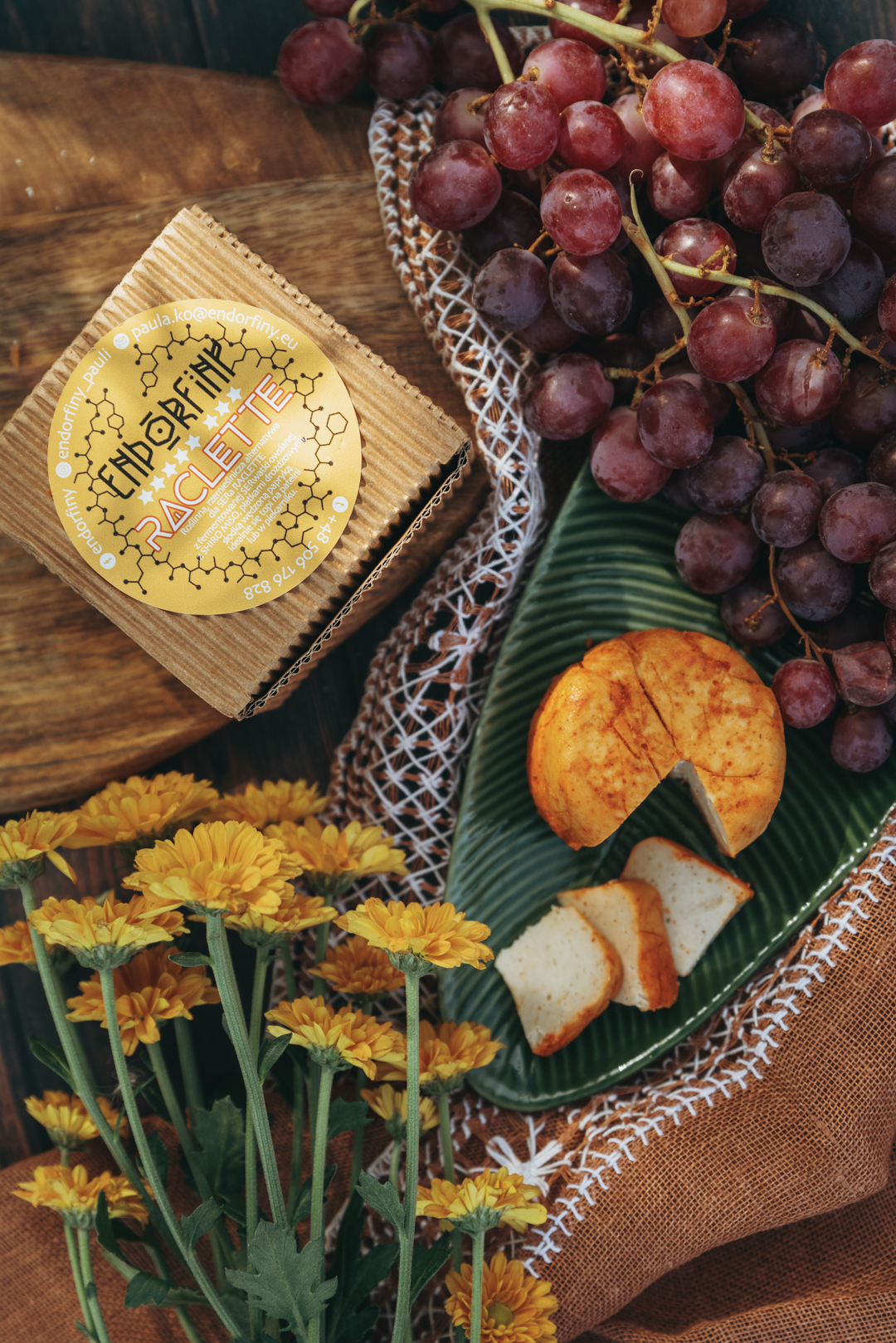 Raclette - alternative to cheese - Vegesmak - alternatywa dla wyrobów ...